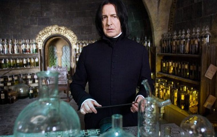 Muere el actor Alan Rickman, el Profesor Snape en Harry Potter – La Columnaria Blog