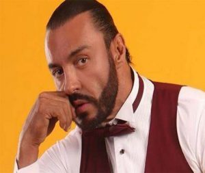 Betty Rocha presume su aumento de senos – La Columnaria Blog